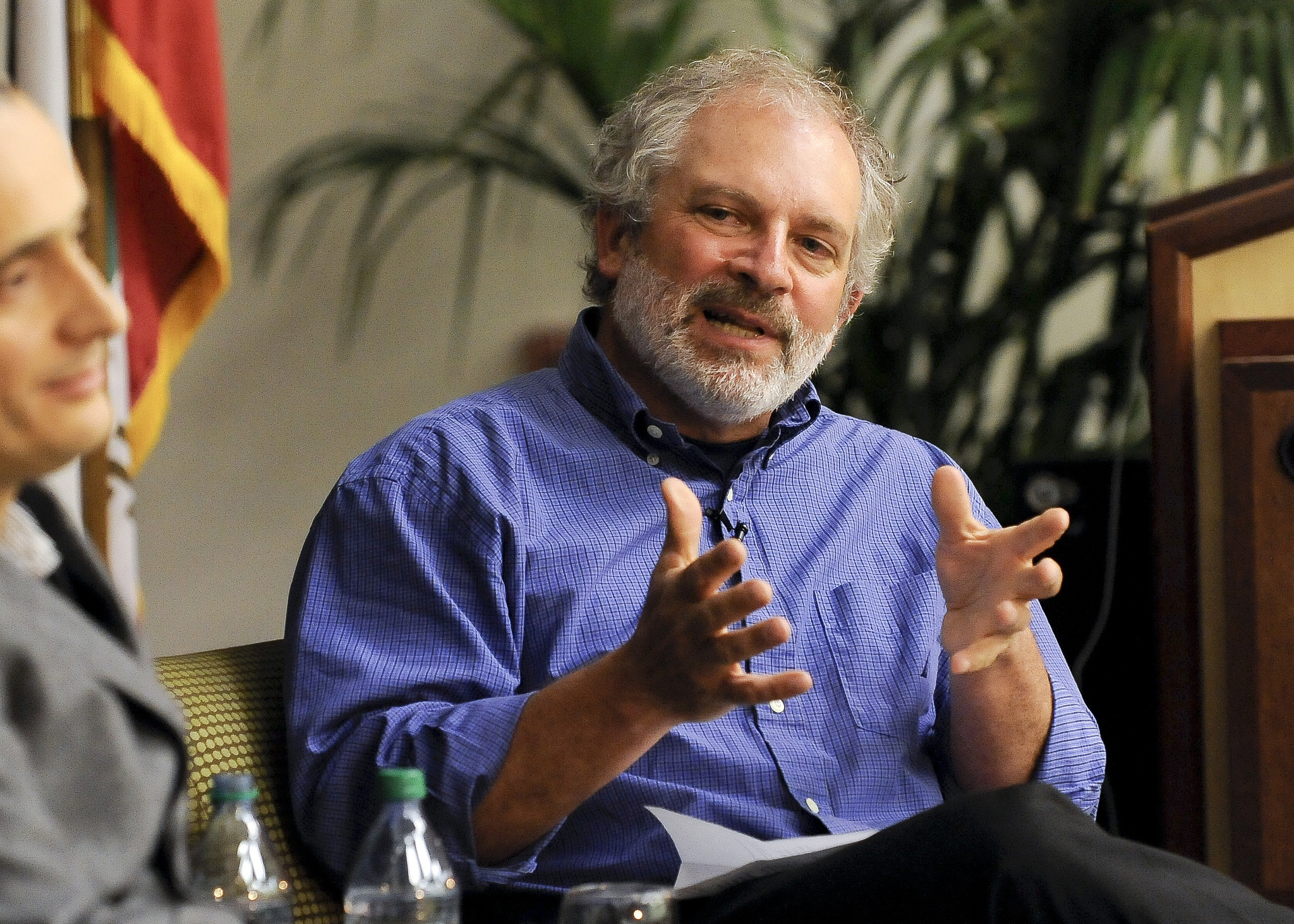 Study conducted by Professor Francois Bar about communication ...