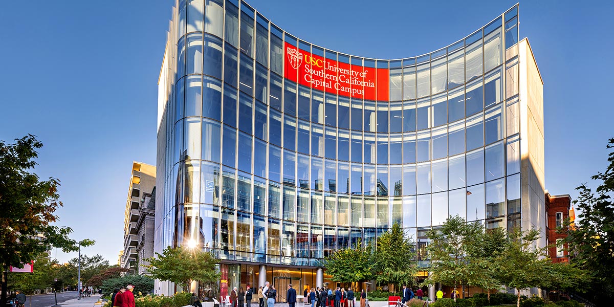 New USC Capital Campus studio puts students at the center of global communications and public ...