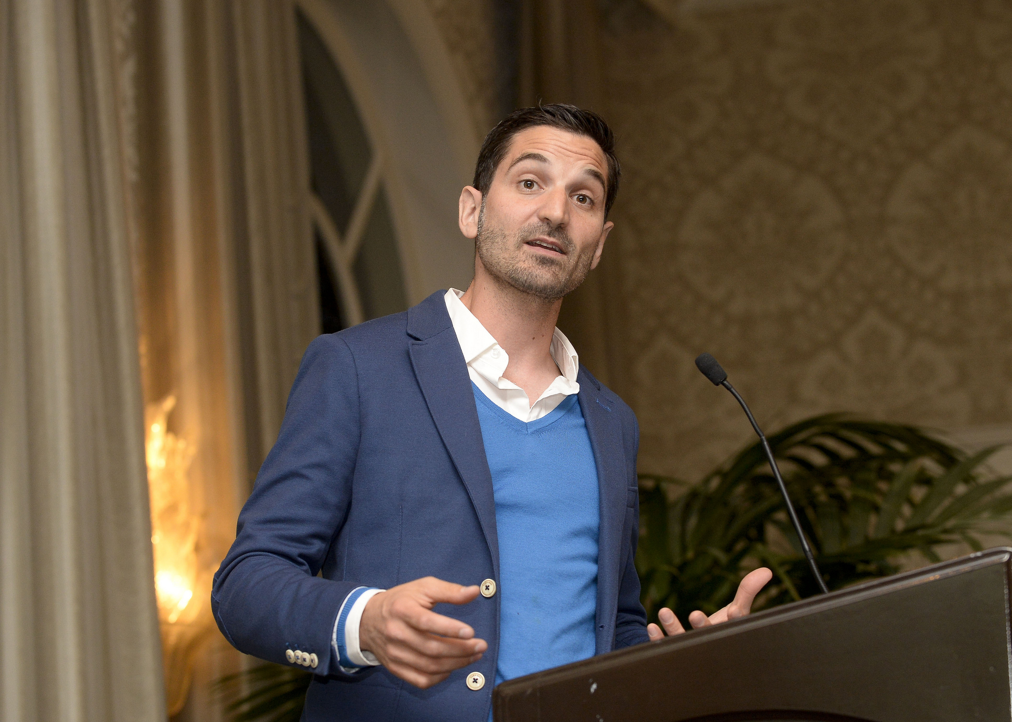 Guy Raz To Speak At USC Annenberg James L. Loper Lecture | USC ...
