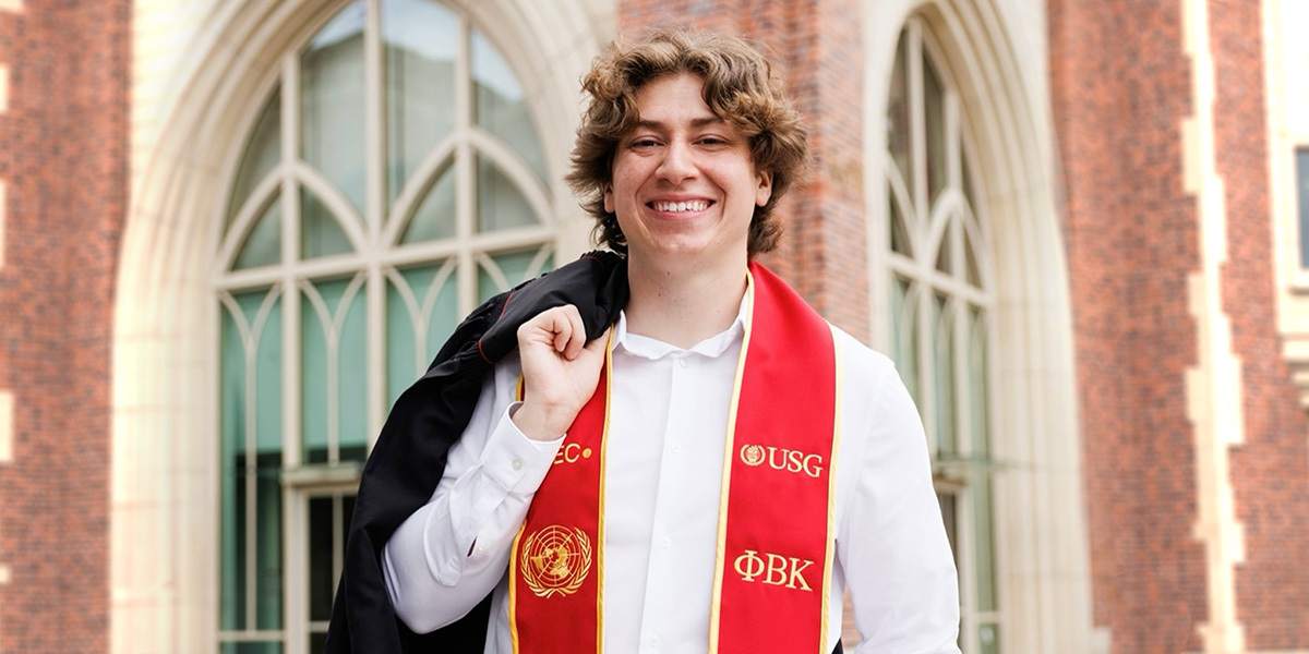 Double-major looks to make a difference coupling communication and ...